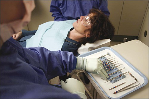 Modern Dental Assisting